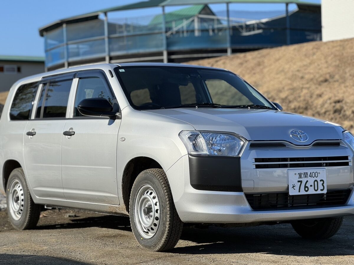 TOYOTA製PROBOX 1.5L 4WD購入 | 北海道 育成牧場 株式会社エクワインレーシング 公式サイト